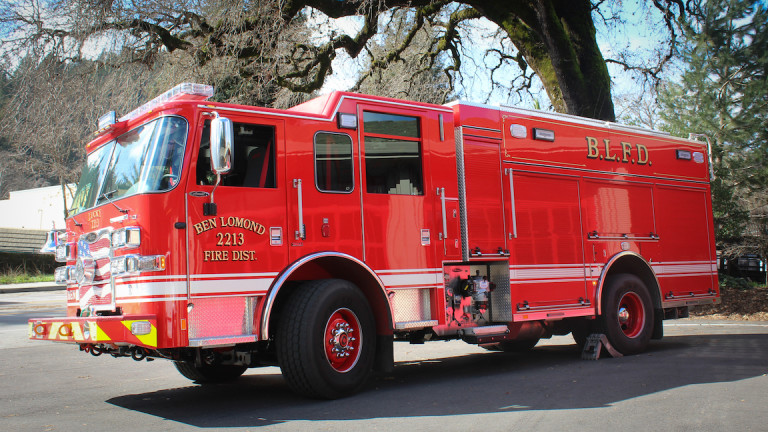 Engine 2213 Arrives - Ben Lomond Fire Protection District